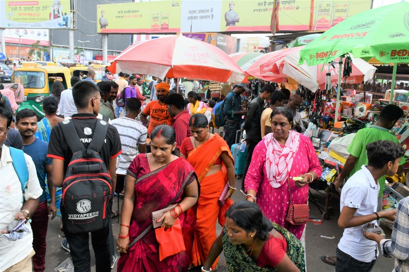 名目GDP600兆円は「水ぶくれ」? 「経済大国・日本」の現在地 [写真特集1/10] | 毎日新聞