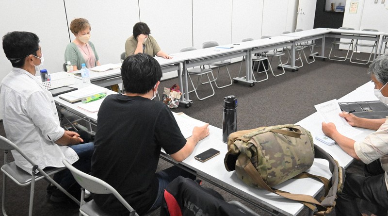 People with alcohol addiction, families in Japan share experiences ...