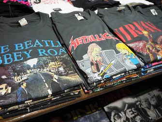 No listening, no wearing? How experts view Japan's band T-shirt boom ...
