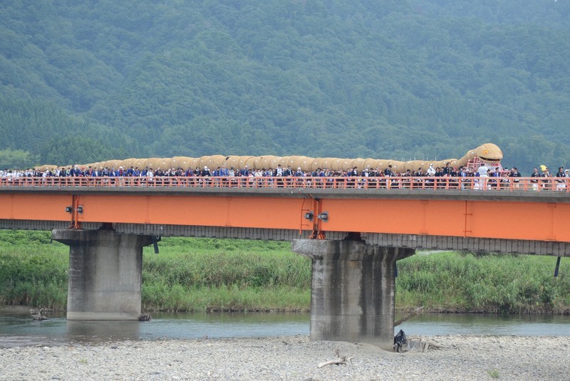In Photos: Massive straw snake carried by hundreds in Japan village ...