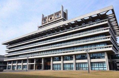 Polls - The Mainichi