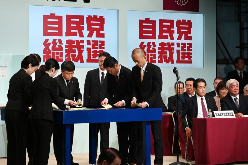 自民党新総裁に石破茂元幹事長 決選投票で高市早苗氏破る [写真特集1/44] | 毎日新聞