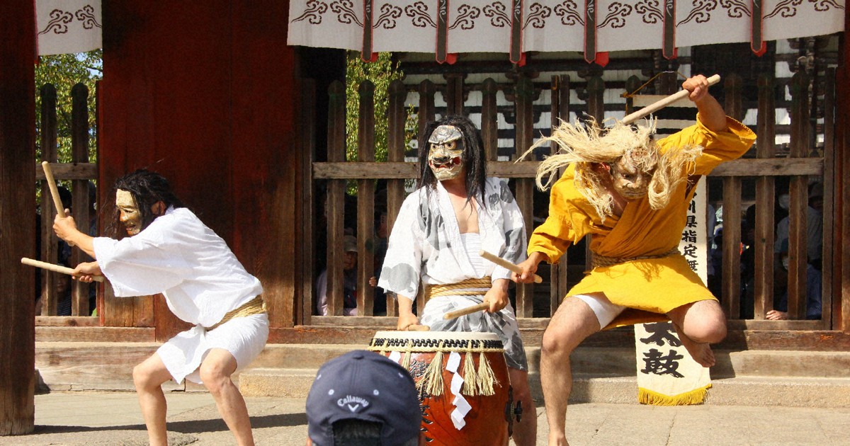 Easy Japanese news in translation: Drumming art from disaster-hit ...