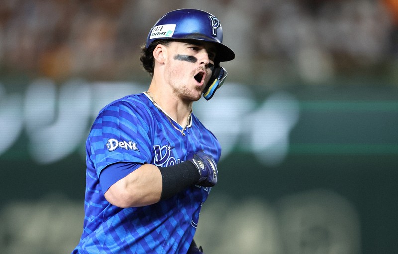 セ・リーグCS第2戦 巨人vsDeNA [写真特集1/21] | 毎日新聞