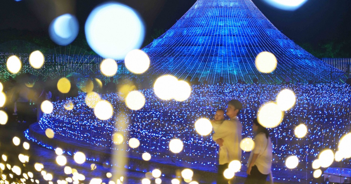 Sprawling illumination event featuring towering LED Mt. Fuji opens in ...
