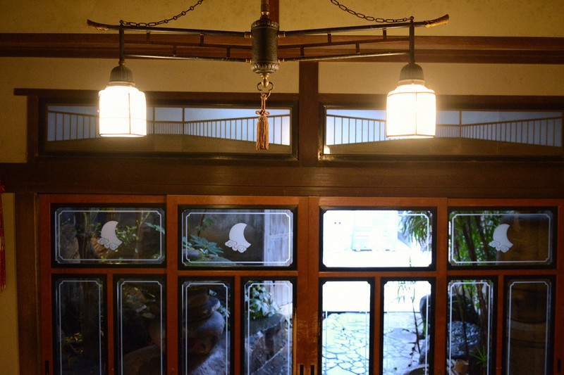 Retro Japan: 1910-built Kitakyushu restaurant adorned with playful ...