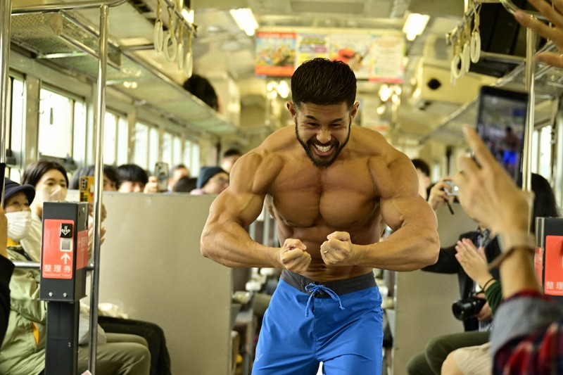 Bodybuilders pump up the mood on 'Muscle Train' in west Japan - The ...