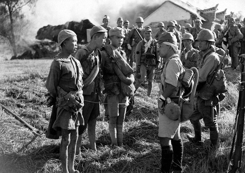 戦中写真を読む：／23 不許可写真 機密、捕虜…実相を封印 ／東京 | 毎日新聞