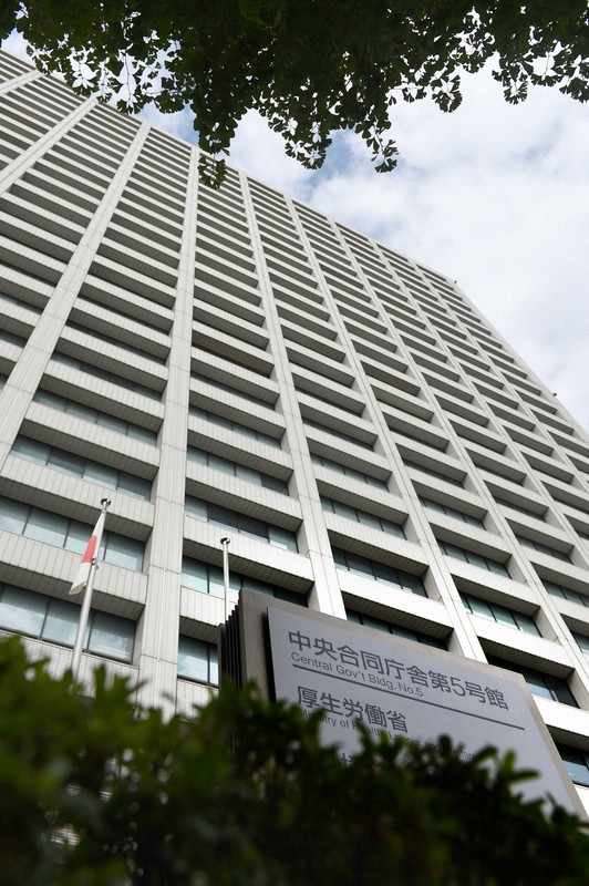 Editorial: Stronger measures a must after rule change spikes layoffs of ...