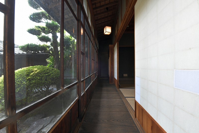 Retro Japan in Photos: 'Igura no Yakata,' former Matsuda family ...