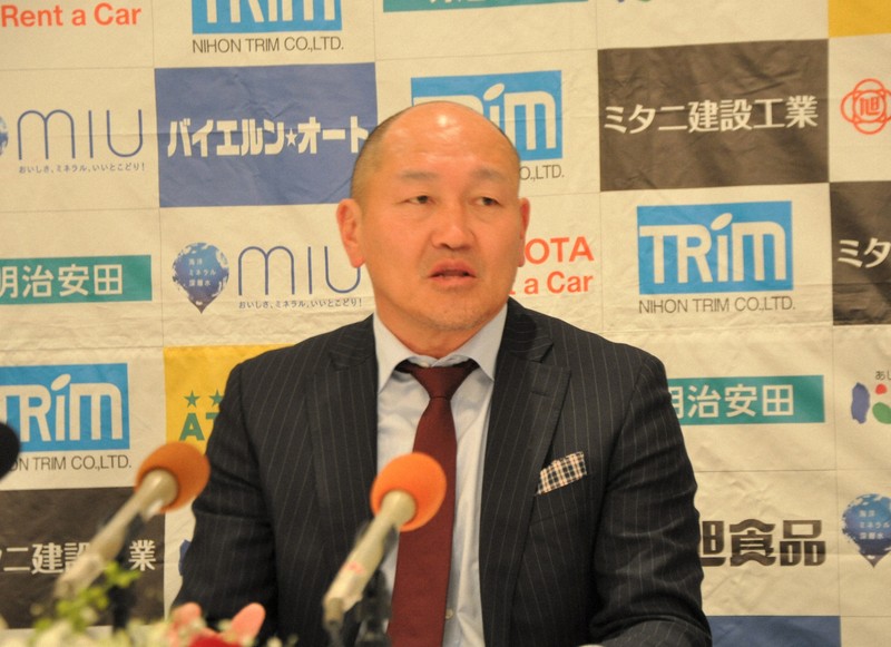 サッカーJ3・高知ユナイテッドSC監督に秋田豊氏 「優勝目指す」 | 毎日新聞