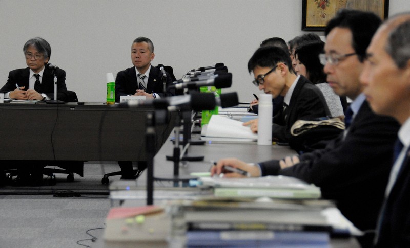 Gov't to set cap on fees foreign laborers pay to come work in Japan ...