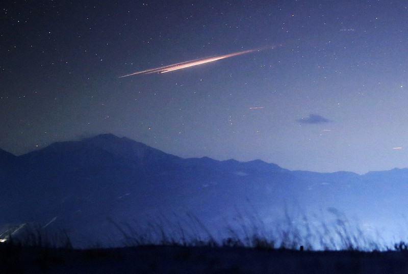 Starlink satellite reentry like a shooting star observed across Japan ...