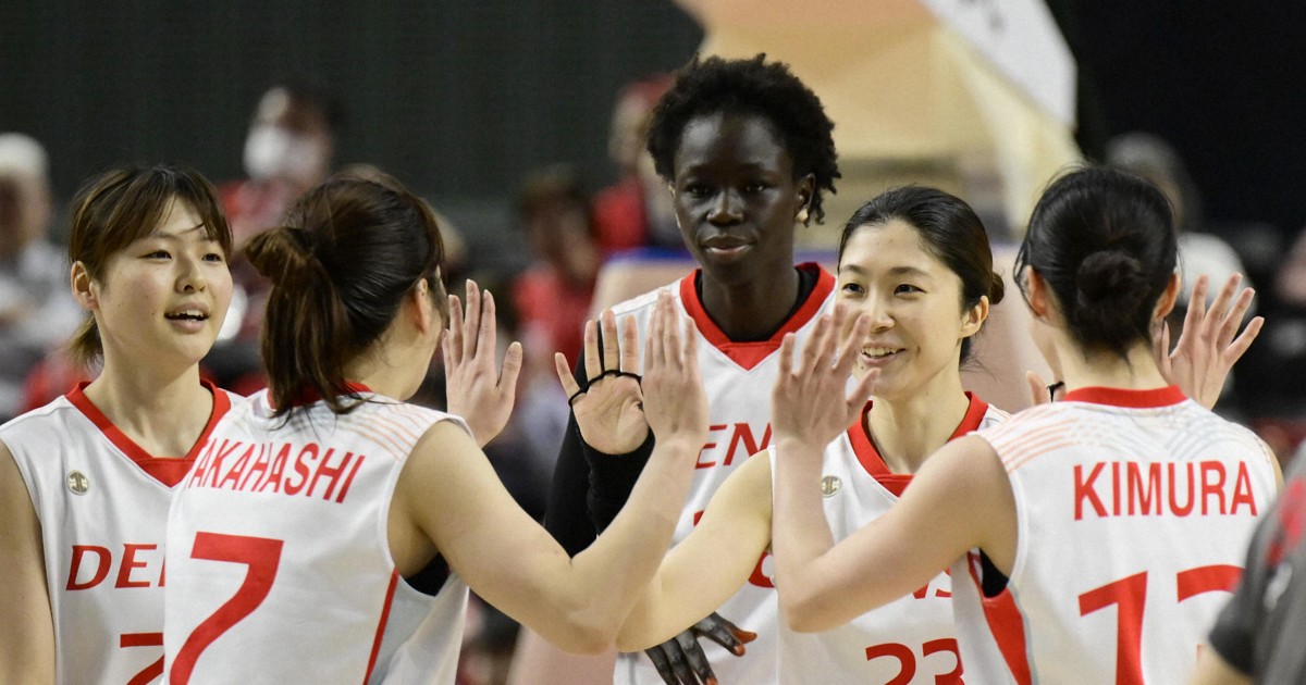 デンソーが優勝に王手 富士通破り2勝1敗 バスケ女子Wリーグ | 毎日新聞