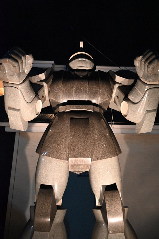 Fukushima Pref. family's spirits lifted by giant stone robot after 3.11 ...