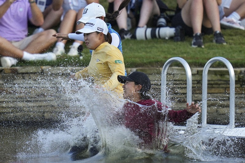 Mao Saigo of Japan wins the Chevron Championship with a birdie in a 5 ...