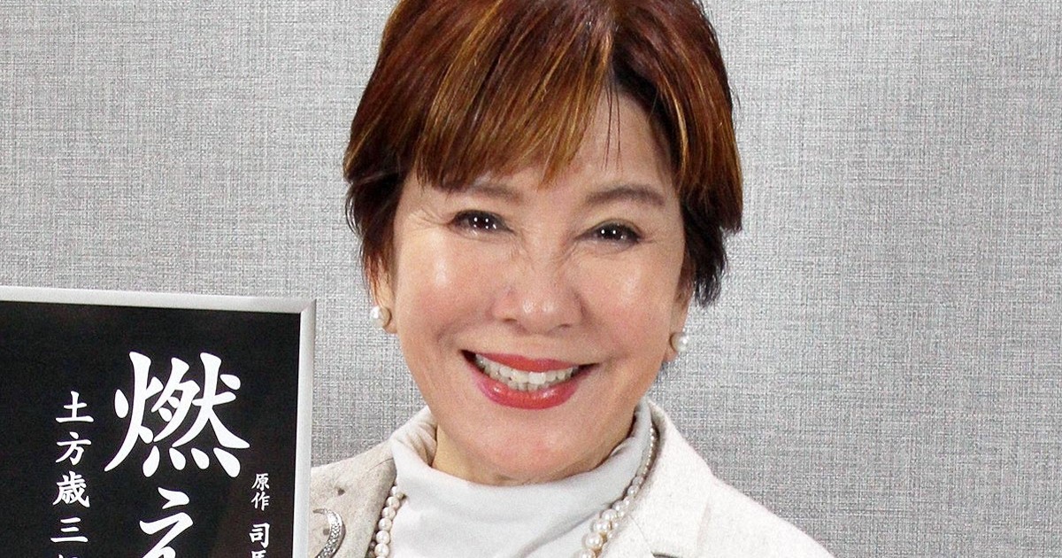 「髪の毛は自分で切るんです」82歳・十朱幸代の近影にネット仰天「別次元」「全くシワがない」（スポニチ） | 毎日新聞