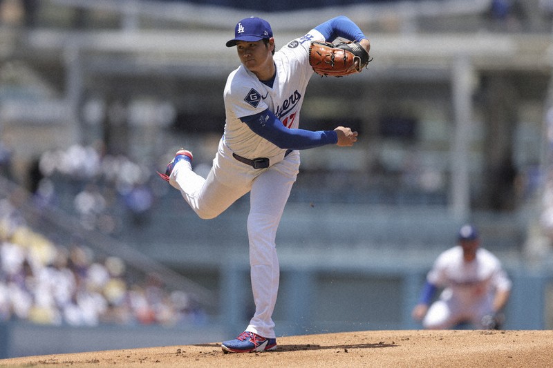 Shohei Ohtani pitches 1 sharp inning, then drives in 5 runs in Dodgers ...