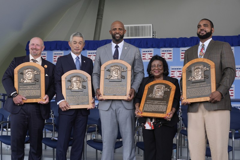 In Photos: Japanese baseball legend Ichiro inducted into MLB Hall of ...