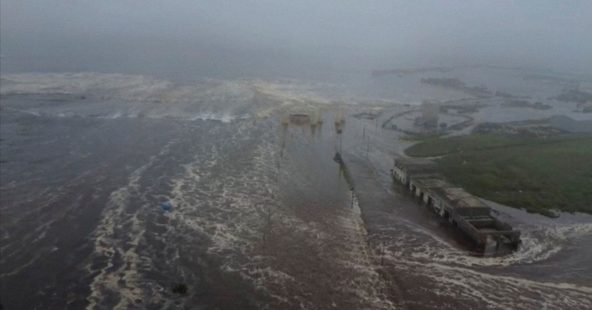 警報解除まで注意を 遠く離れた場所から到達する「遠地津波」の特徴 | 毎日新聞