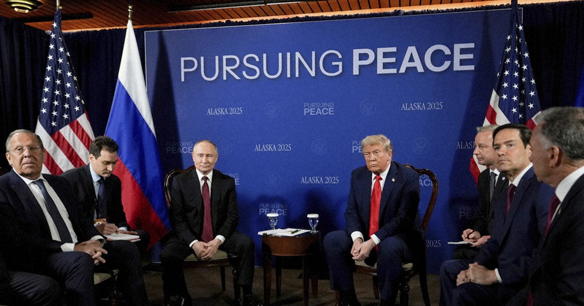 Ukraine's Zelenskyy to meet Trump after US-Russia summit secured no peace agreement - The Mainichi