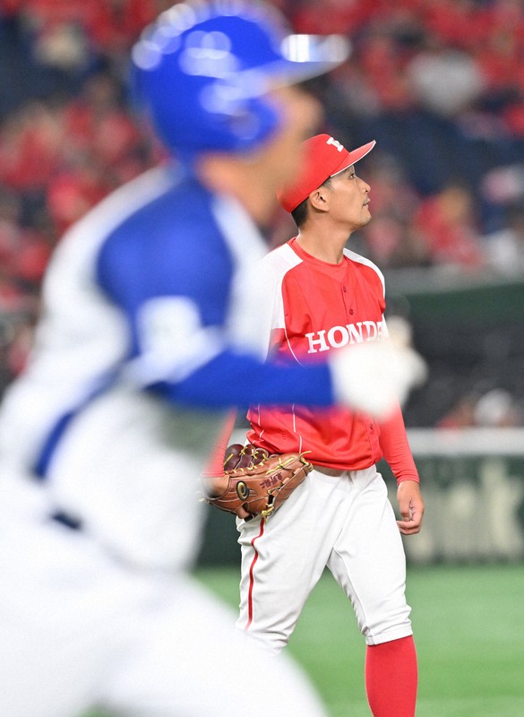 JFE東日本 vs Honda（1回戦）都市対抗野球2025 [写真特集26/43] | 毎日新聞