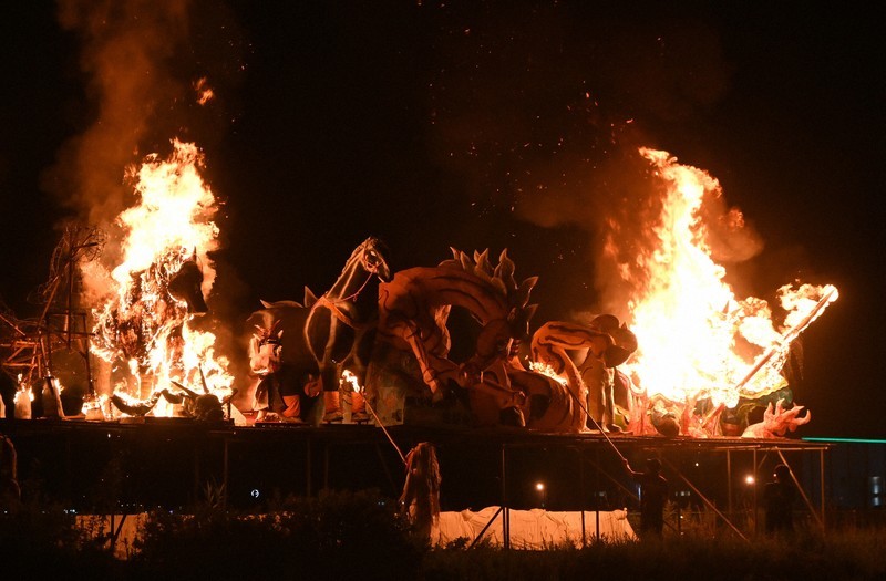 In Photos: Horse-themed floats enliven northern Japan city with lights ...