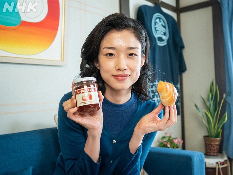 「あんぱん」“ロールパンナ”蘭子 ロールパンに八木いちごジャム！ネット反響「やっぱり」（スポニチ） | 毎日新聞