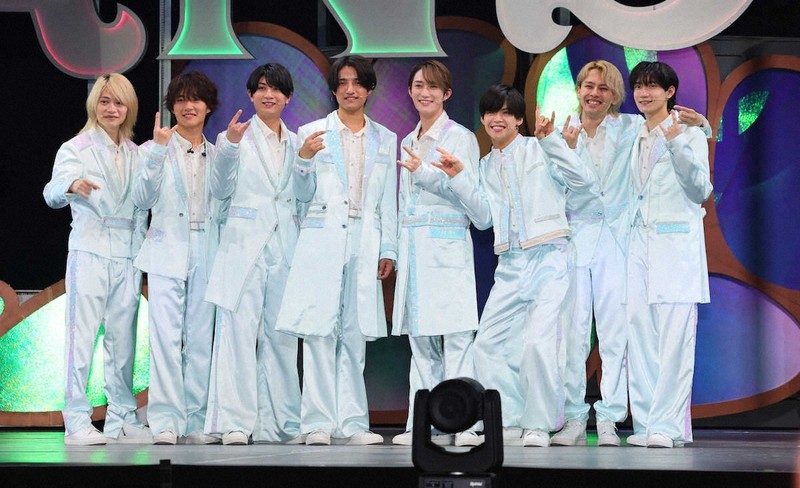 「B＆ZAI」初の主演舞台が初日 グループの魅力満載 鈴木悠仁「熱をお客さんにぶつけたい」（スポニチ） | 毎日新聞