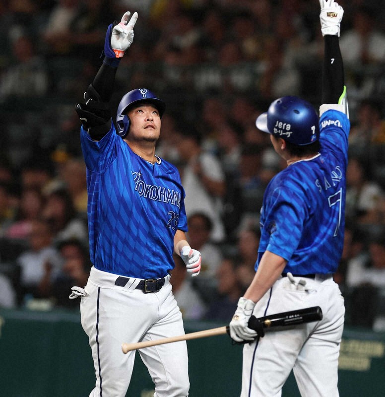 DeNA・筒香 逆転決勝16号3ランで3連勝に貢献 6年ぶり甲子園弾「いい感覚で打てた」（スポニチ） | 毎日新聞