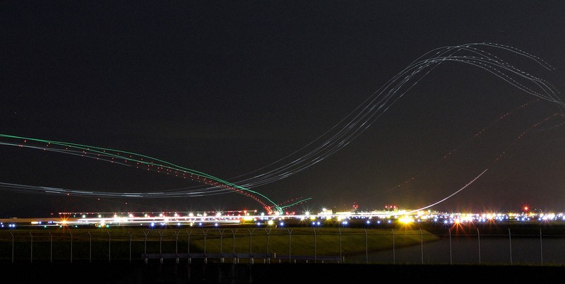 岩国基地で25年ぶり 米軍戦闘機 陸上空母離着陸訓練 [写真特集1/9] | 毎日新聞