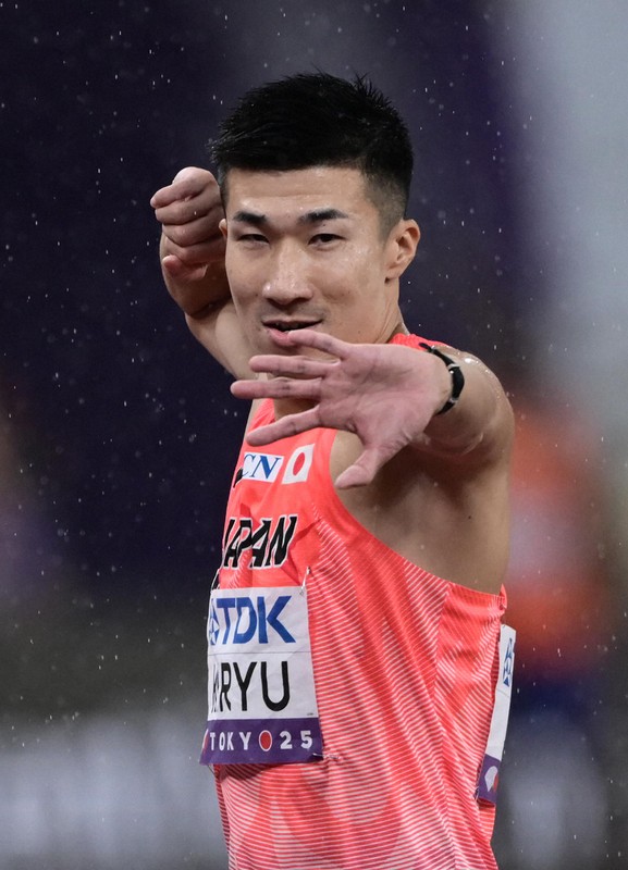 世界陸上21日の競技 男子4×100mリレー 日本は6位 [写真特集4/30] | 毎日新聞