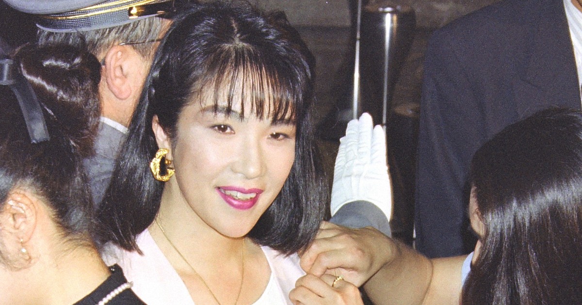 高市早苗氏、初の女性自民党総裁誕生 これまでの歩み【写真】 [写真特集1/45] | 毎日新聞