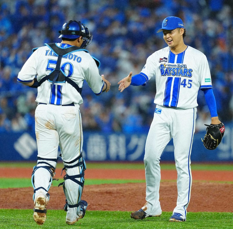 DeNA 9回は昨季の守護神・森原が7球で3者凡退で締める 「大声援をうれしく思いながら投げた」（スポニチ） | 毎日新聞