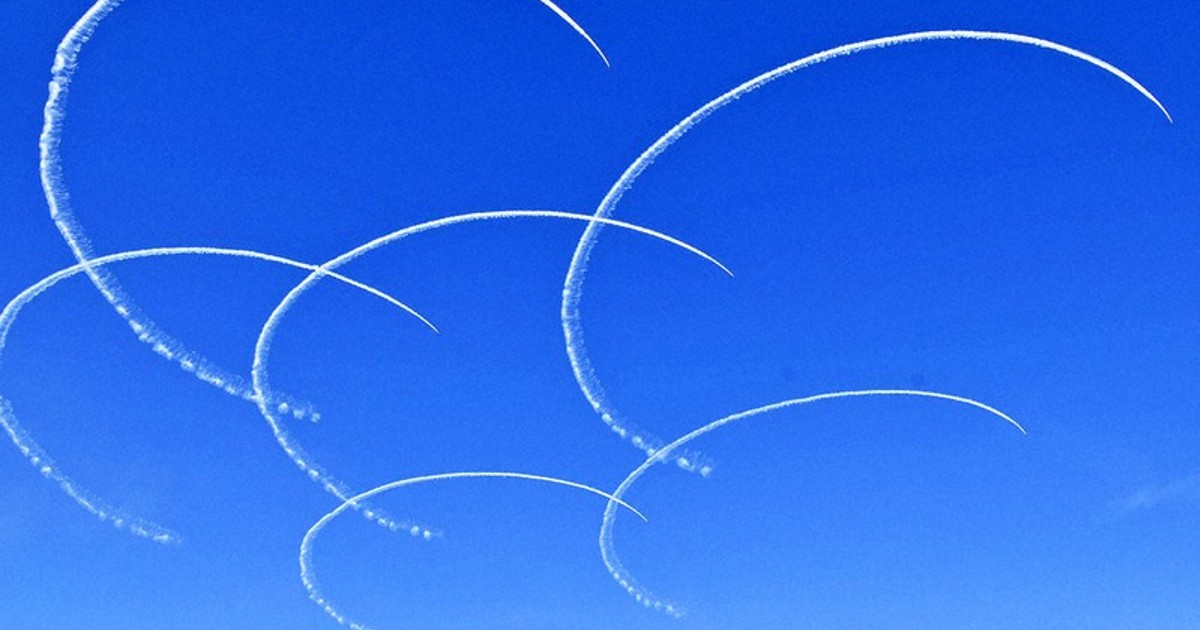 In Photos: Blue Impulse aerobatics team flaunts skill at air show in ...