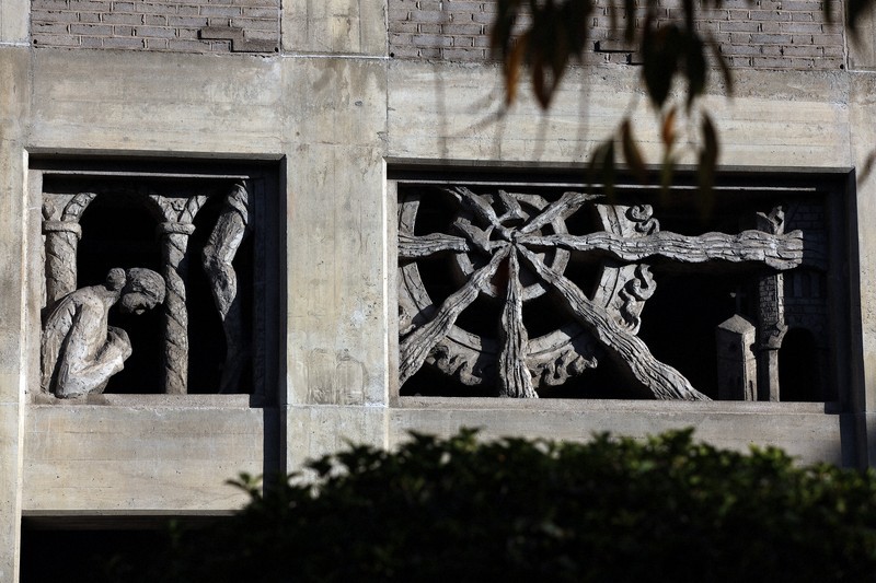 Retro Japan in Photos: World Peace Memorial Cathedral in Hiroshima a ...