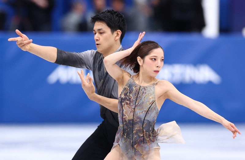 In Photos: Japan's Miura, Kihara win pairs figure skating gold at Milan ...