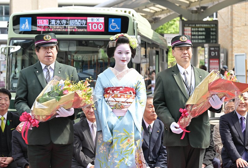 Kyoto mayor announces plan for Japan's 1st dual bus fares with citizen ...
