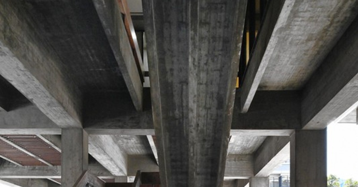 Retro Japan in Photos: Kagawa Pref. Gov't buildings emulate wooden ...