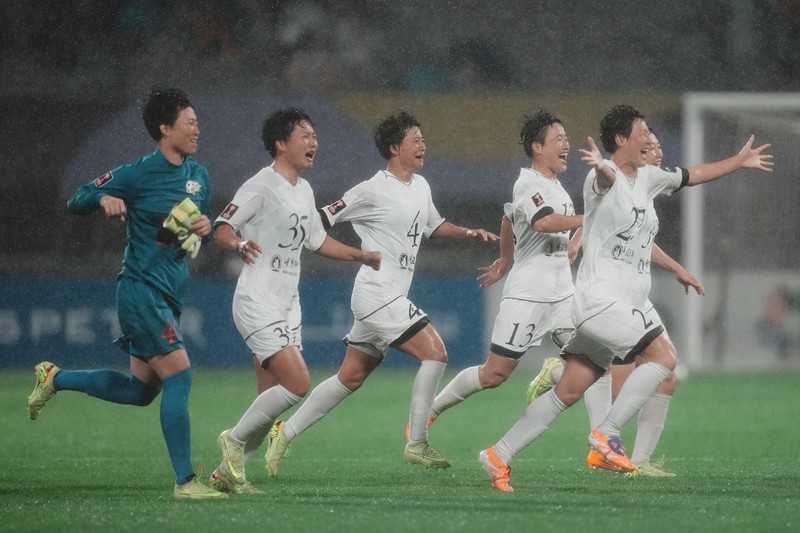 サッカー女子ACL準決勝、北朝鮮が韓国に勝利 決勝は日本 | 毎日新聞