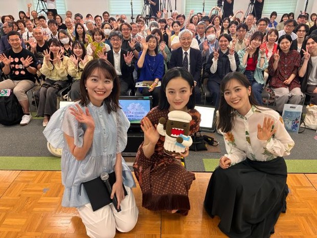 オリコンニュース：上坂樹里＆生田絵梨花、『風、薫る』反響に喜び 看護従事者からの声を励みに | 毎日新聞